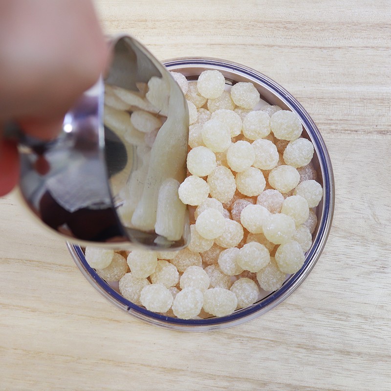 Caramelle dure al gusto zenzero.