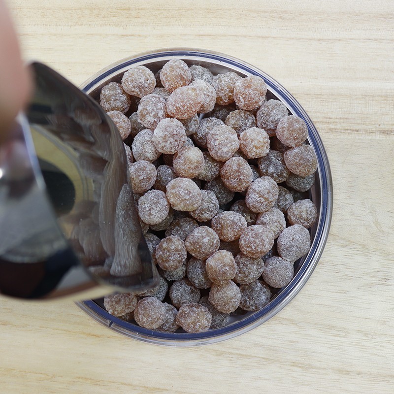 Caramelle dure al gusto propoli.