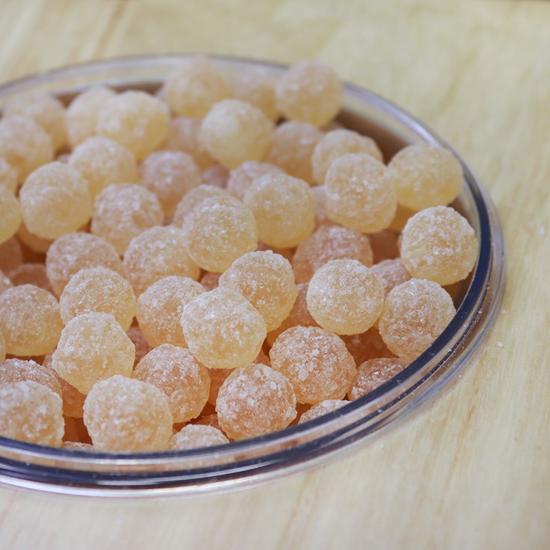 Caramelle dure al gusto miele.