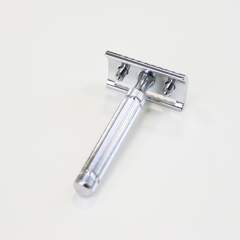 Rasoio di sicurezza in ottone cromato senza nickel con testina a ...