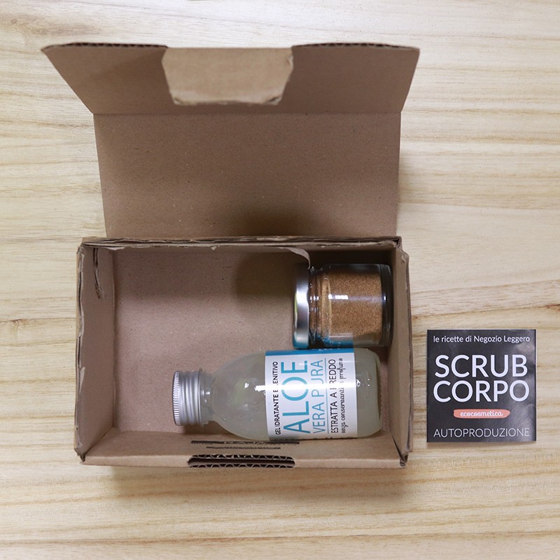 Kit per la preparazione di uno scrub per il corpo.